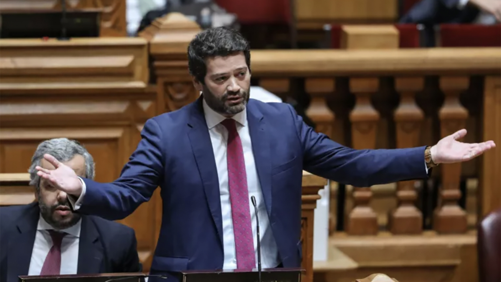 André Ventura Apelo Ao Psd Que Apresente Moção De Censura On Fm